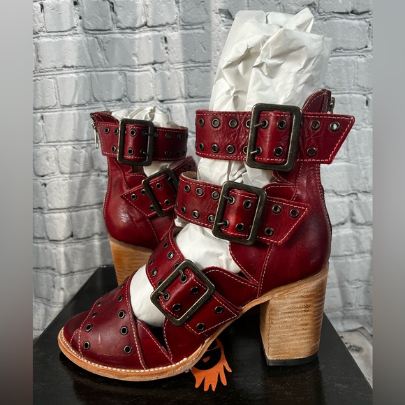 freebird | Shoes | Freebird Blake Sandals | Poshmark